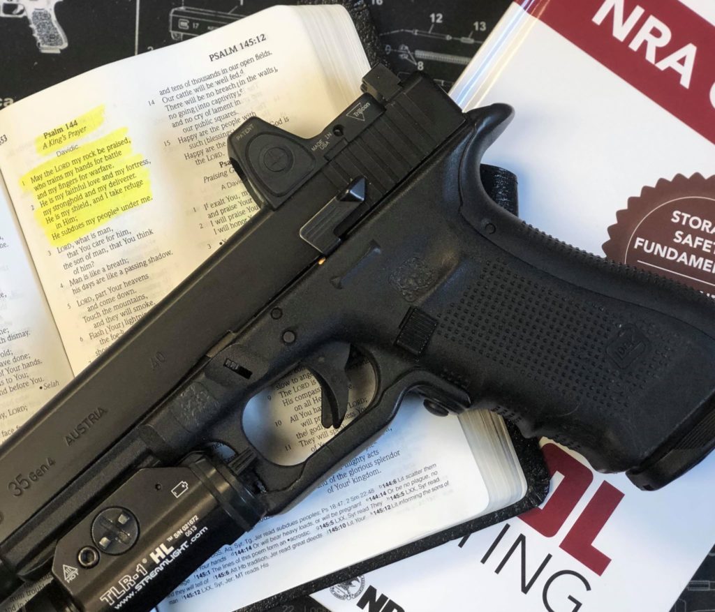 GUN! How To Respond When A Gun Is Pointed At You – Paragraph4