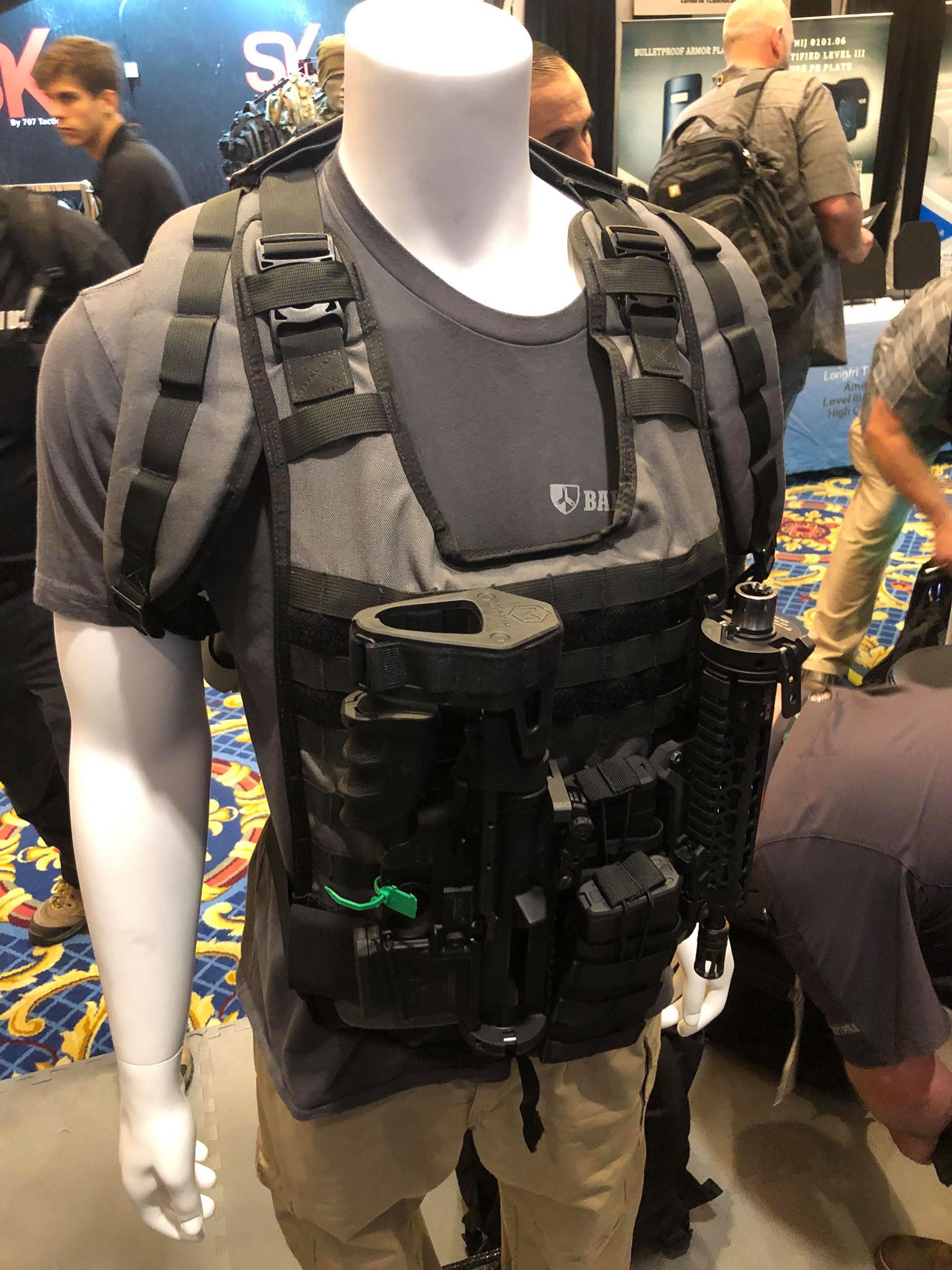 BALLISTIPAX is much more than a backpack – Paragraph4